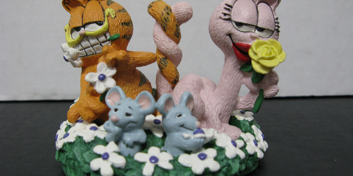 Garfield Porcelain Figures — The Pop Culture Antique Museum